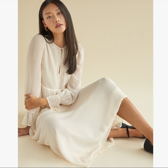 Reformation | Dresses | Rare Reformation Chive Midi Dress In Ivory ...